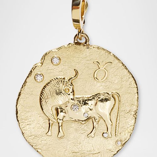 Azlee | 18K Yellow Gold Of The Stars Coin Pendant | Realry