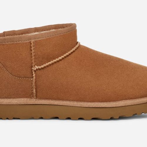 UGG | ® Men's Classic Ultra Mini Sheepskin Classic Boots in Chestnut