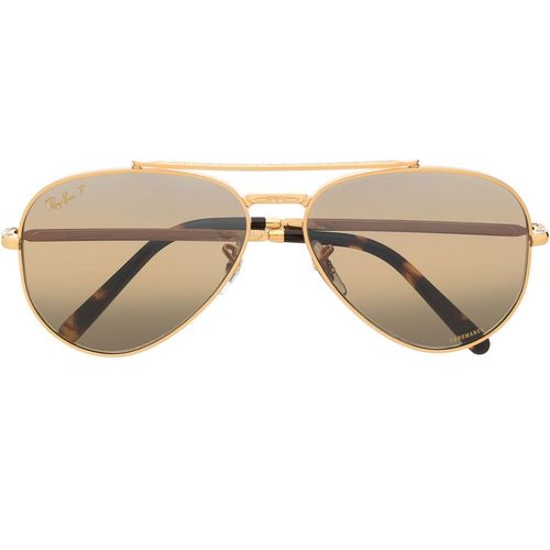 Ray-Ban | mirrored-lens aviator sunglasses - Gold | Realry