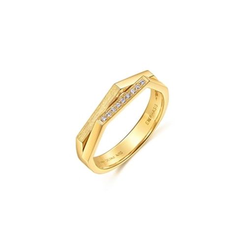 EMPHASIS | 'M' 18K Yellow Gold Diamond Ring | Realry