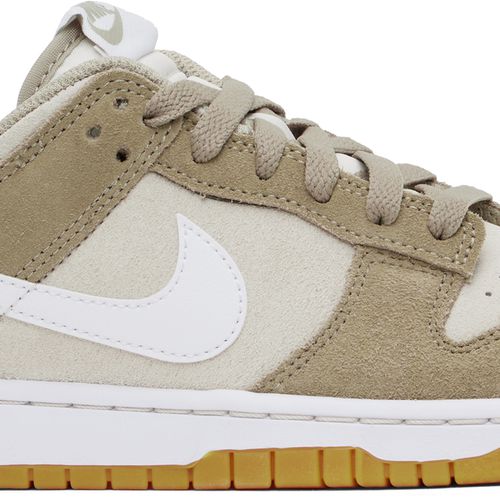 Nike | Beige Dunk Low Retro SE Sneakers | Realry
